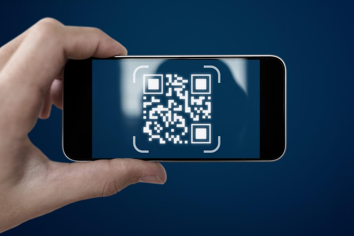 How CTV Advertisers Enhance User Engagement Using QR Codes? - VDO.AI Blogs